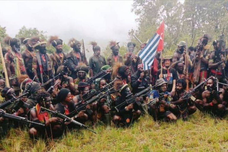 Benarkah Gerakan Separatis OPM Memperjuangkan hak Orang Asli Papua ...